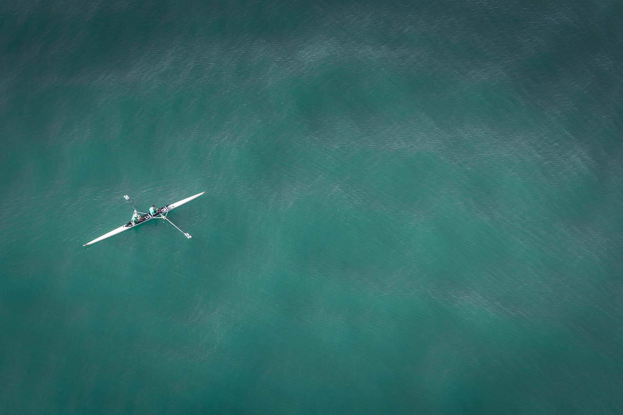 Top 10 Benefits of Rowing - RowFlow